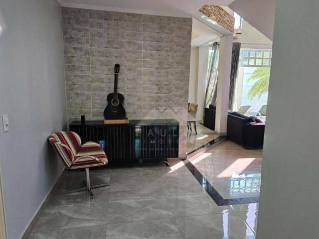 Sobrado com 5 dormitórios à venda, 440 m² por R$ 2.550.000,00 Vila A Foz do Iguaçu/PR