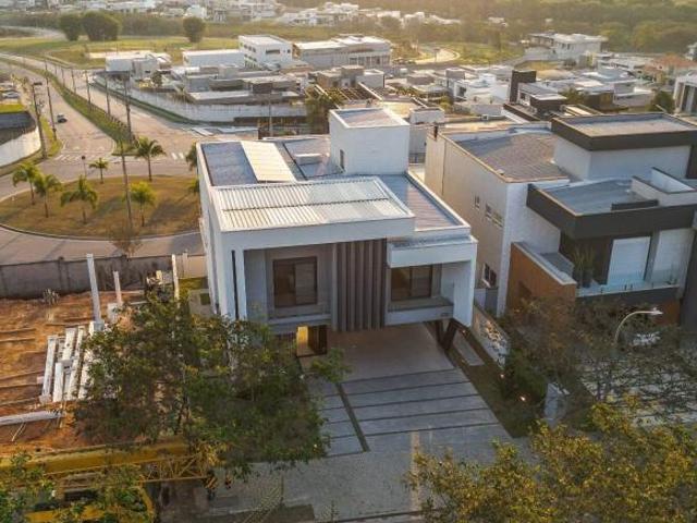Sobrado com 5 dormitórios à venda, 470 m² por R$ 6.500.000,00 Urbanova São José dos Campos/SP
