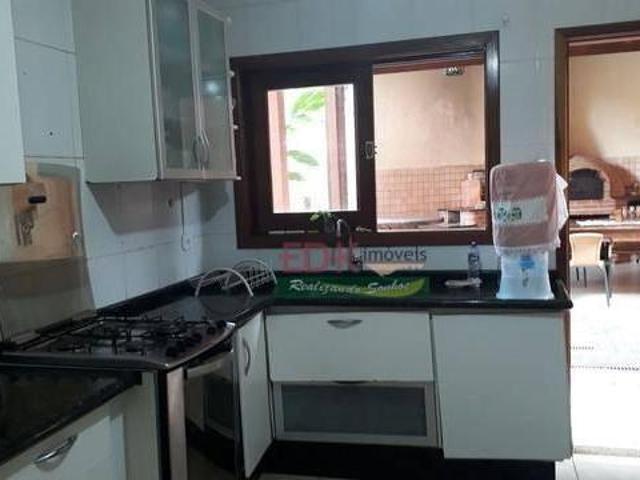 Sobrado com 5 dormitórios à venda, 480 m² por R$ 1.500.000,00 Horto Florestal Ubatuba/SP
