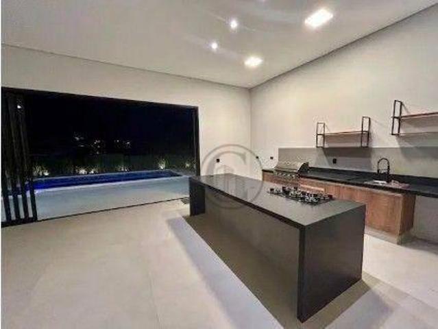 Sobrado com 5 dormitórios à venda, 514 m² por R$ 3.751.000,00 Condomínio Campos de Santo Antônio