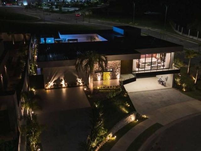 Sobrado com 5 dormitórios à venda, 538 m² por R$ 8.900.000,00 Condomínio Reserva Petrus Residencia