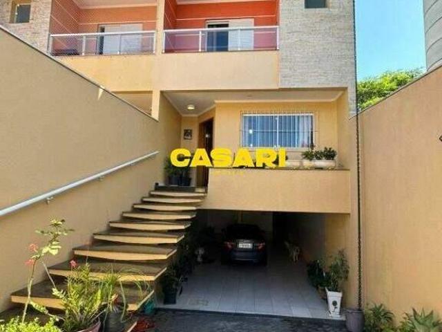 Sobrado com 5 dormitórios e 328 m² à venda no Baeta Neves – São Bernardo do Campo/SP