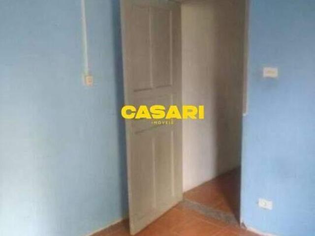 Sobrado com 5 dormitórios e 4 casas no Rudge Ramos – São Bernardo do Campo/SP