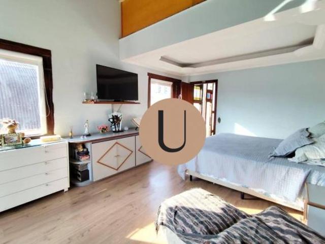 Sobrado com 5 dormitórios, Piscina, Churrasqueira à venda, 352 m² por R$ 1.450.000 Vila Prudente