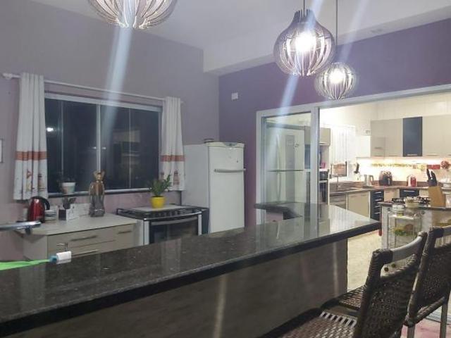 Sobrado com 5 dormitórios, 1 suíte à venda, 540 m² por R$ 2.800.000 Parque Mirante Do Vale Jacar