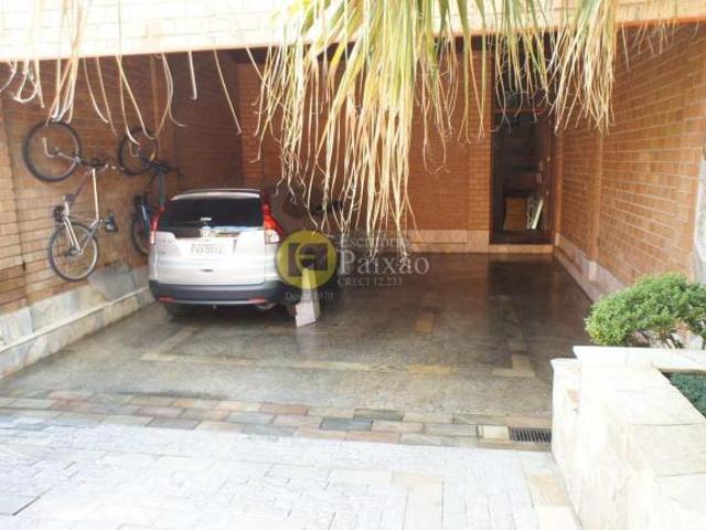 Sobrado com 5 dorms, Vila Suissa, Mogi das Cruzes R$ 1.35 mi, Cod: 476001