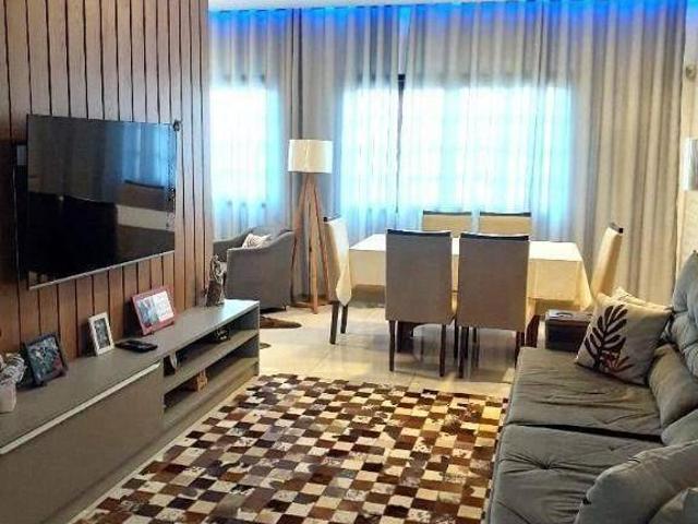 Sobrado com 5 Quartos Centro em Peruíbe/SP
