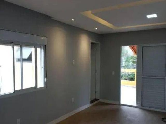 Sobrado com 5 quartos à venda, 198 m² por R$ 900.000 Vila Santa Terezinha São Bernardo do Campo/