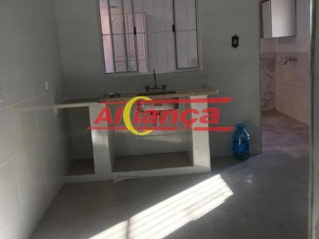 SOBRADO COM 5 QUARTOS A VENDA, 250m² JARDIM PRESIDENTE DUTRA GUARULHOS/SP