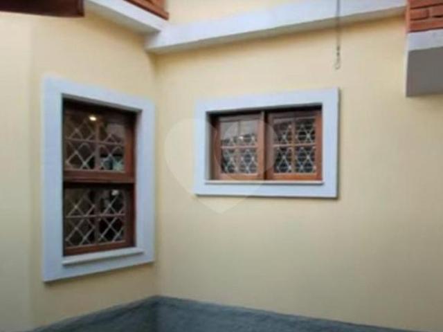 Sobrado com 5 quartos à venda em Tremembé SP