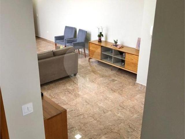 Sobrado com 5 quartos à venda em Vila alzira SP