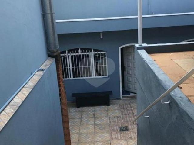 Sobrado com 5 quartos à venda em Vila ede SP
