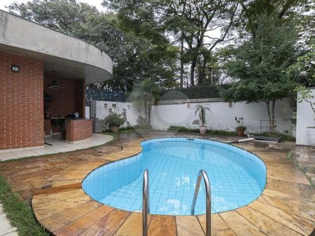 Sobrado com 5 quartos à venda em Vila ida SP