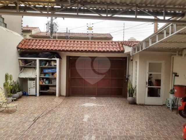 Sobrado com 5 quartos à venda em Vila leonor SP