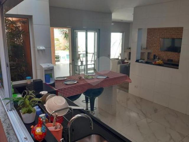 Sobrado com 5 quartos à venda em City américa SP