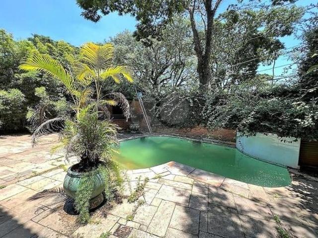 Sobrado com 5 quartos à venda em City boaçava SP