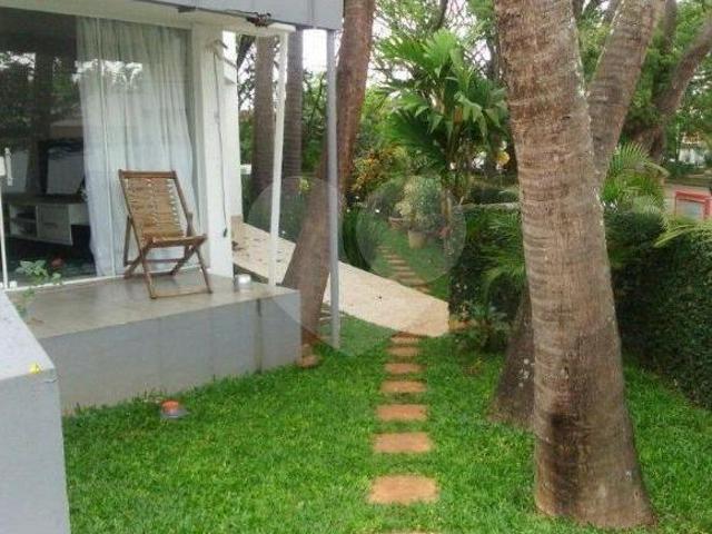 Sobrado com 5 quartos à venda em Instituto de previdência SP