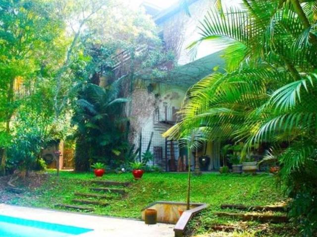 Sobrado com 5 quartos à venda em Jardim dos estados SP