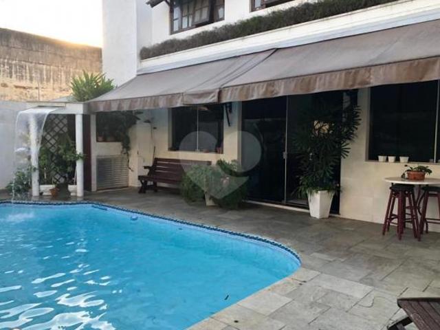Sobrado com 5 quartos à venda em Jardim leonor mendes de barros SP