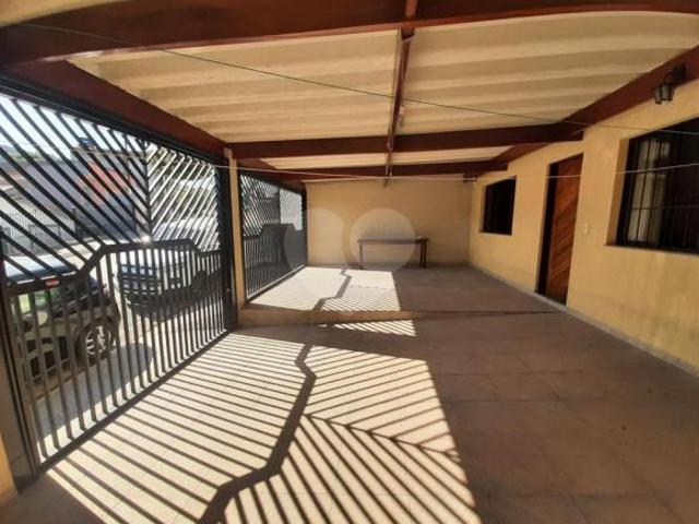 Sobrado com 5 quartos à venda em Parque casa de pedra SP