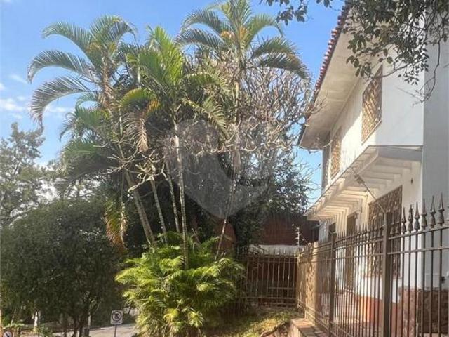 Sobrado com 5 quartos à venda em Perdizes SP