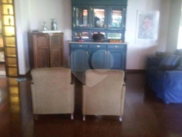 Sobrado com 5 quartos à venda em Roseira SP
