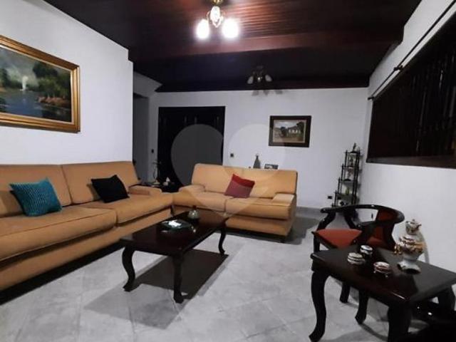 Sobrado com 5 quartos à venda em Rudge Ramos SP
