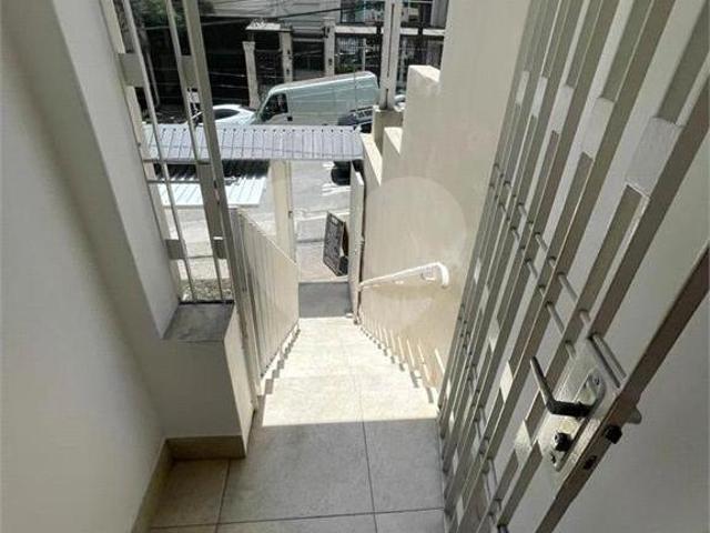 Sobrado com 5 quartos à venda em Santa teresinha SP