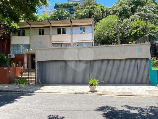 Sobrado com 5 quartos à venda em Sumarezinho SP