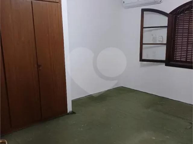 Sobrado com 5 quartos à venda ou para locação em Vila Ida SP