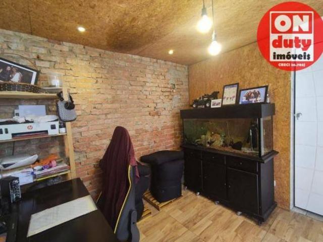 Sobrado com 5 quartos à venda por R$ 750.000 Encruzilhada Santos/SP
