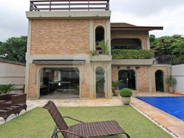 SOBRADO COM 5 QUARTOS E 6 VAGAS PARAVENDA E LOCAÇÃO NO ALTO DE PINHEIROS