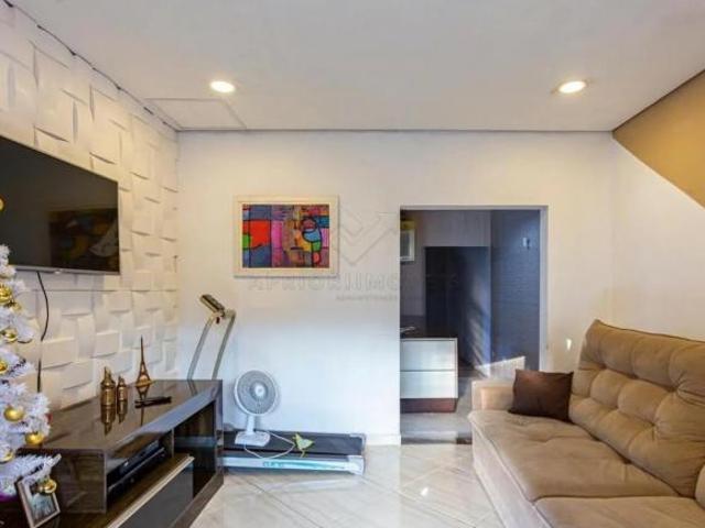 Sobrado com 5 Quartos e 3 banheiros à venda, 185 m² na Cidade São Jorge, Santo André SP