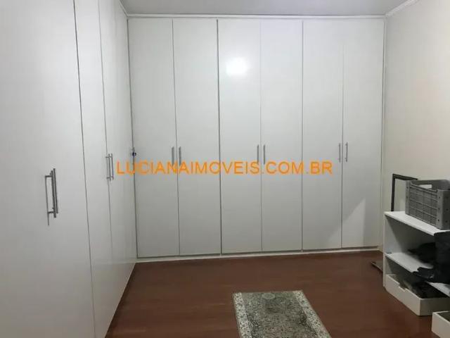 Sobrado com 5 Quartos para venda ou aluguel, 600m² Alto da Lapa
