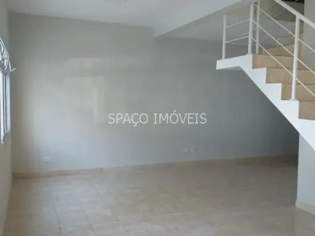 Sobrado com 5 Quartos para alugar, 180m² Vila Mascote