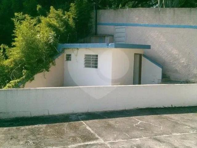 Sobrado com 5 quartos à venda em Fazenda morumbi SP