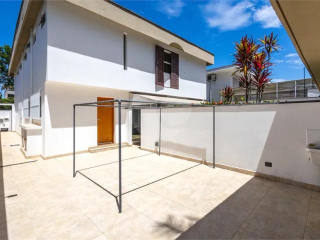 Sobrado com 5 quartos à venda em Vila Madalena SP