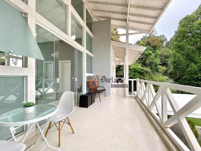 Sobrado com 5 suítes à venda, 245 m² por R$ 2.150.000 Balneário Praia do Pernambuco Guarujá/SP