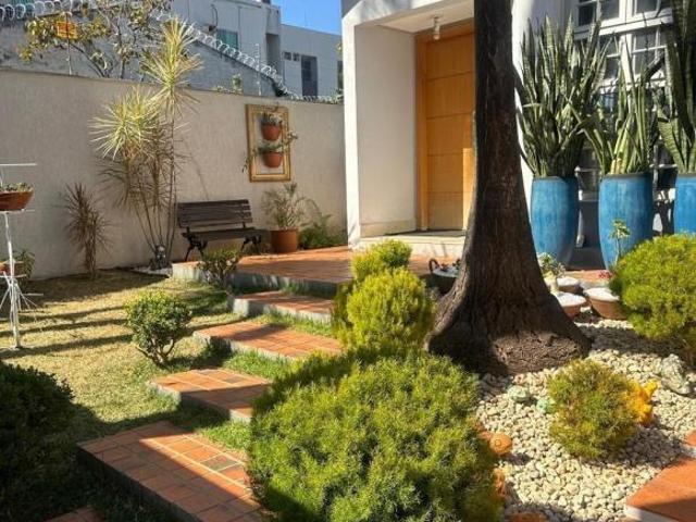 Sobrado com 5 suites plenas, super moderno de alto padrão no setor nova suiça