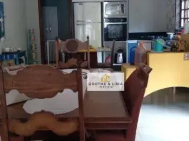 Sobrado com 6 dormitórios à venda, 600 m² por R$ 1.950.000,00 Monjolinho Taubaté/SP