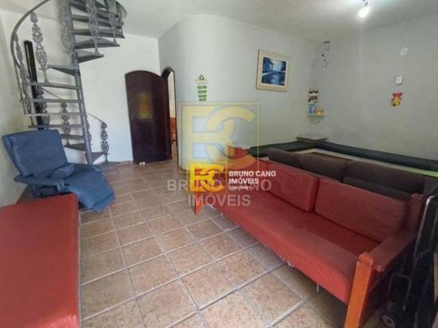 Sobrado com 6 dormitórios à venda, 170 m² por R$ 630.000,00 Centro Peruíbe/SP