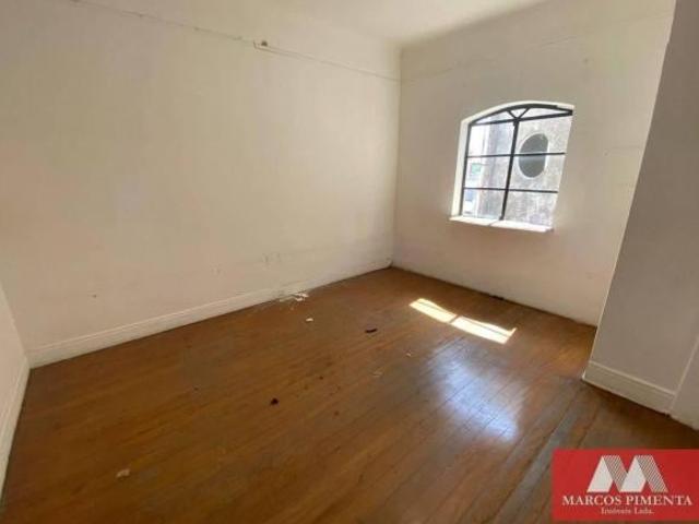 Sobrado com 6 dormitórios à venda, 180 m² por R$ 1.300.000,00 Bela Vista São Paulo/SP