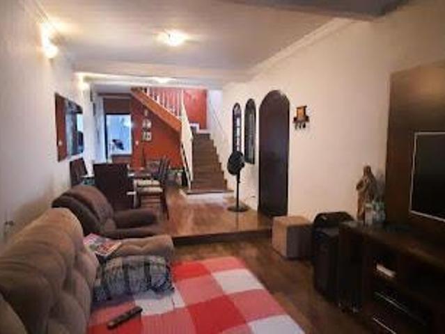 Sobrado com 6 dormitórios à venda, 180 m² por R$ 600.000,00 Vila Marari São Paulo/SP