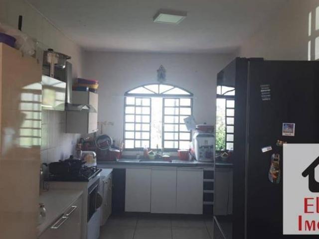 Sobrado com 6 dormitórios à venda, 289 m² por R$ 700.000,00 Parque Santa Bárbara Campinas/SP