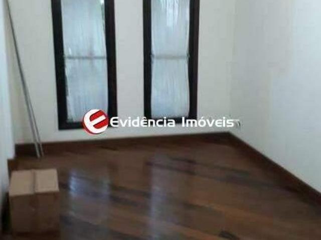 Sobrado com 6 dormitórios à venda, 540 m² por R$ 1.700.000,00 Vila Gilda Santo André/SP
