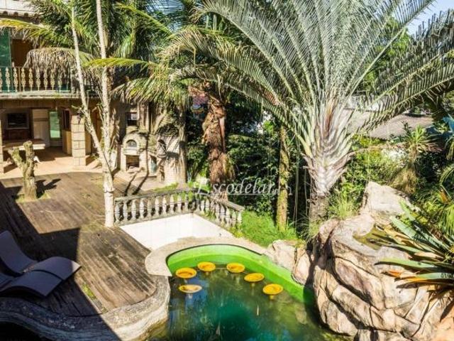 Sobrado com 6 dormitórios à venda, 700 m² por R$ 2.900.000,00 Tremembé São Paulo/SP