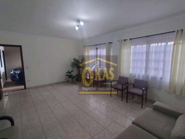 Sobrado com 6 dormitórios à venda por R$ 800.000,00 Jardim Suzano Suzano/SP