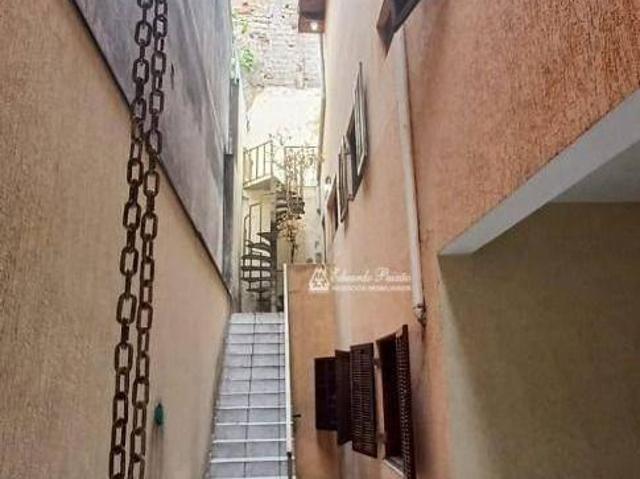 Sobrado com 6 dormitórios sendo 1 suite com hidro Vila Rosália Guarulhos/SP