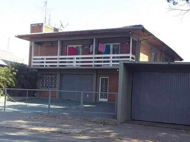 Sobrado com 6 dormitórios à venda, 350 m² por R$ 1.350.000,00 Bom Jesus Campo Largo/PR