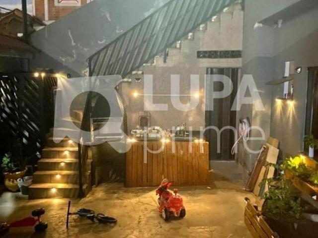 Sobrado com 6 dormitórios 4 suítes á venda no Tucuruvi !